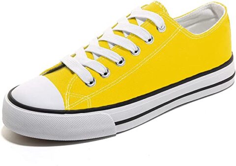 How to wear yellow - different ways and color combinations